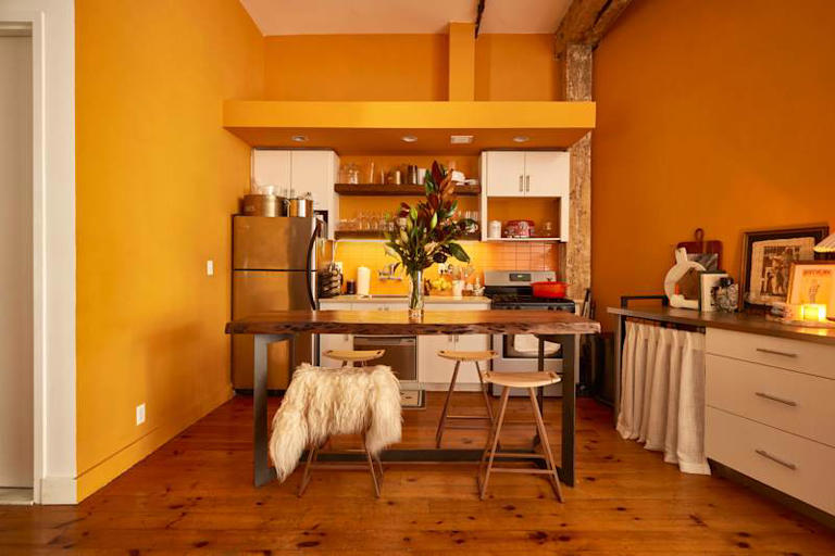 2 renter-friendly kitchen paint upgrades that look like renovations