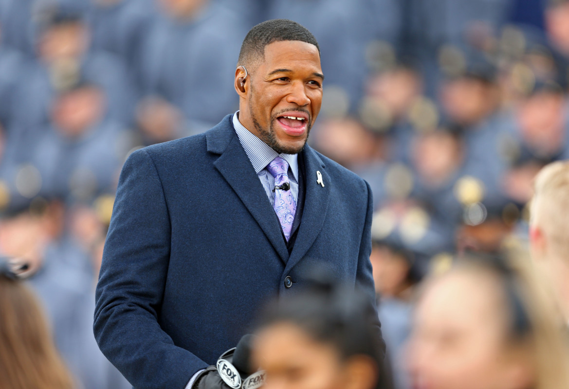 NFL legend Michael Strahan dealt unfortunate news