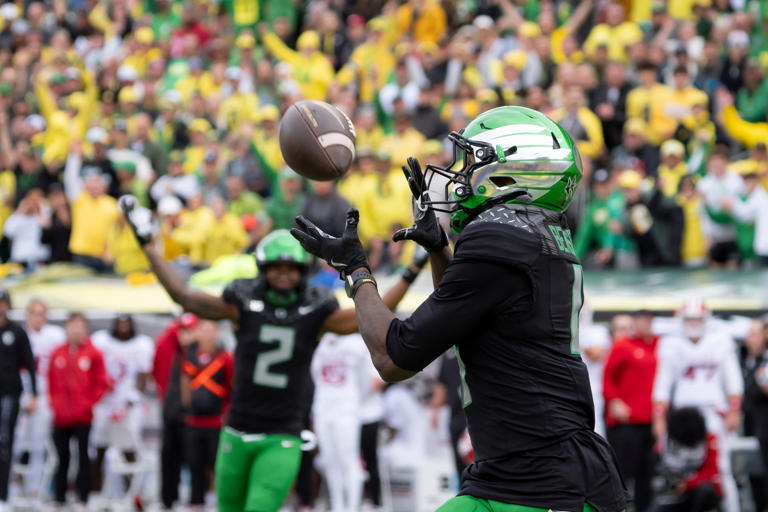 Oregon vs Indiana score, highlights as Hoosiers shock Oregon in 30-20 ...