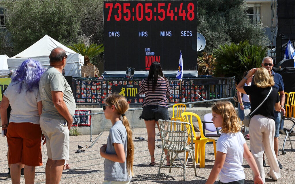 ‘Thank you, people of Israel’: Families forum holding mass rally ahead ...