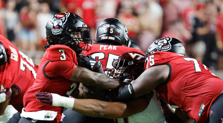 Scouting the Opponent: NC State’s QB, RB will pose challenge for Notre Dame