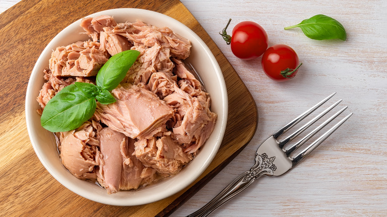 Here's How You Should Really Be Storing Tuna