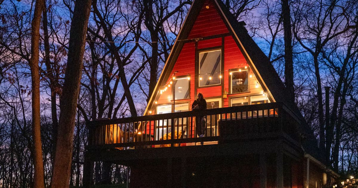 5 A-Frame Wisconsin Vacation Rentals for the Coziest Fall Getaway