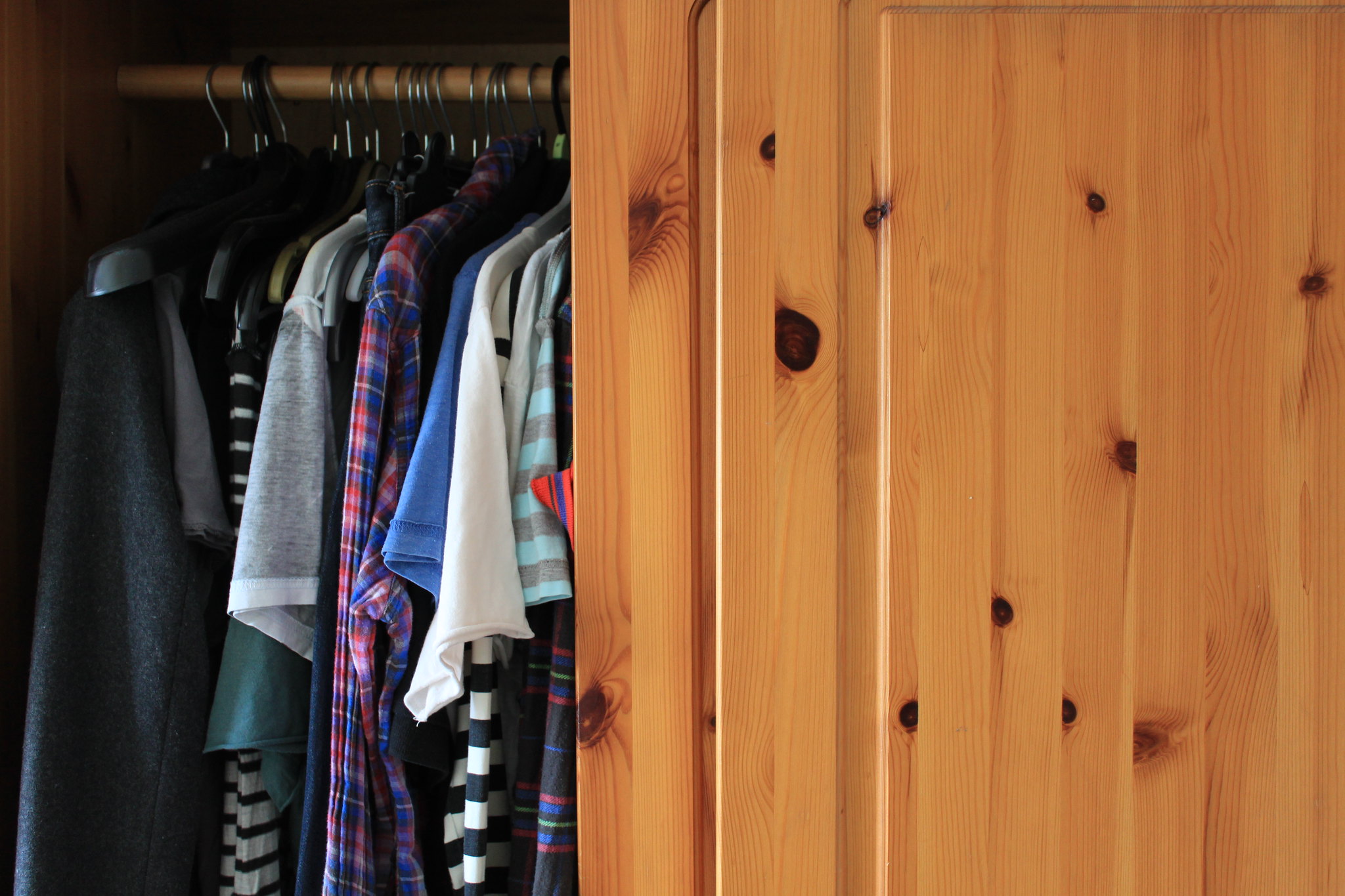 Downsizing wardrobe mistakes to avoid