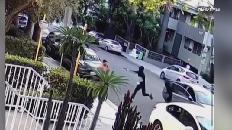 Man speaks out after being robbed in broad daylight in West Hollywood ...