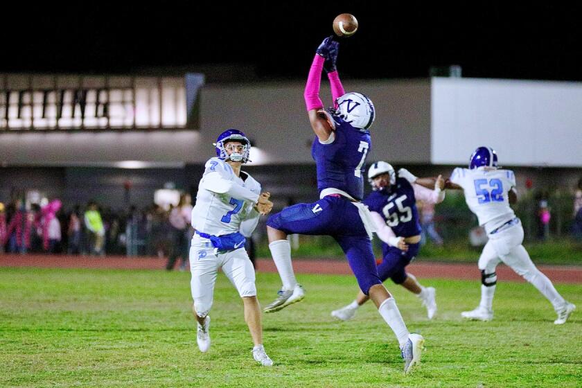 Palisades quarterback Jack Thomas leads his team to high-scoring ...
