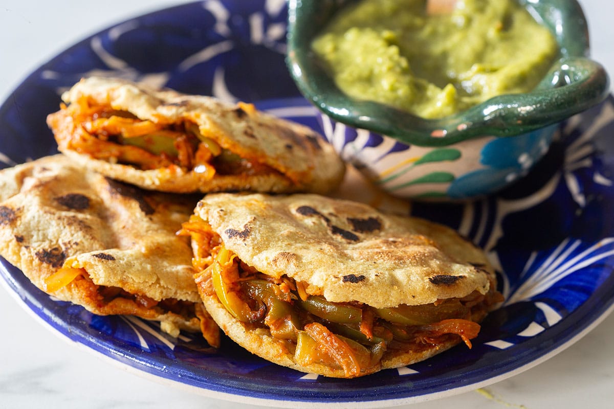 20 simple and delicious chicken appetizers for any occasion