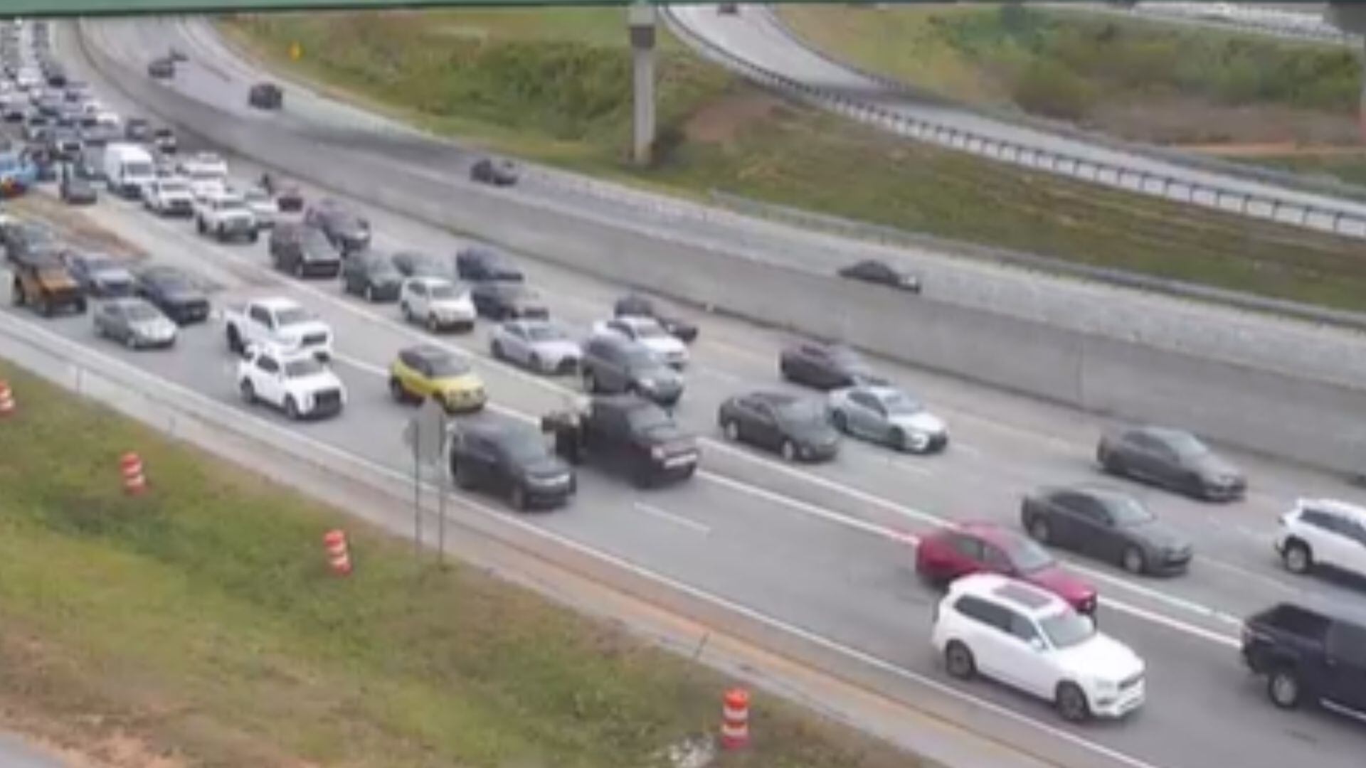 3 separate crashes cause backups in Greenville, police say
