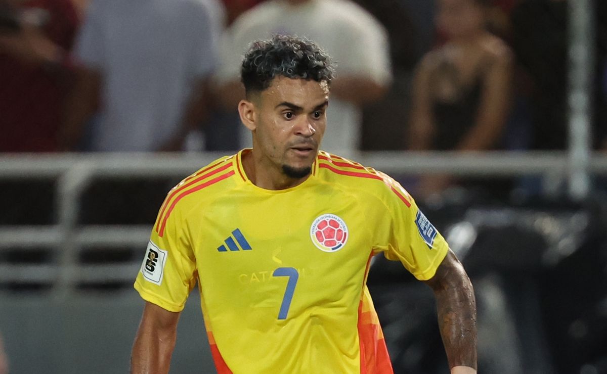 Is Luis Diaz playing today for Colombia vs Mexico in international ...