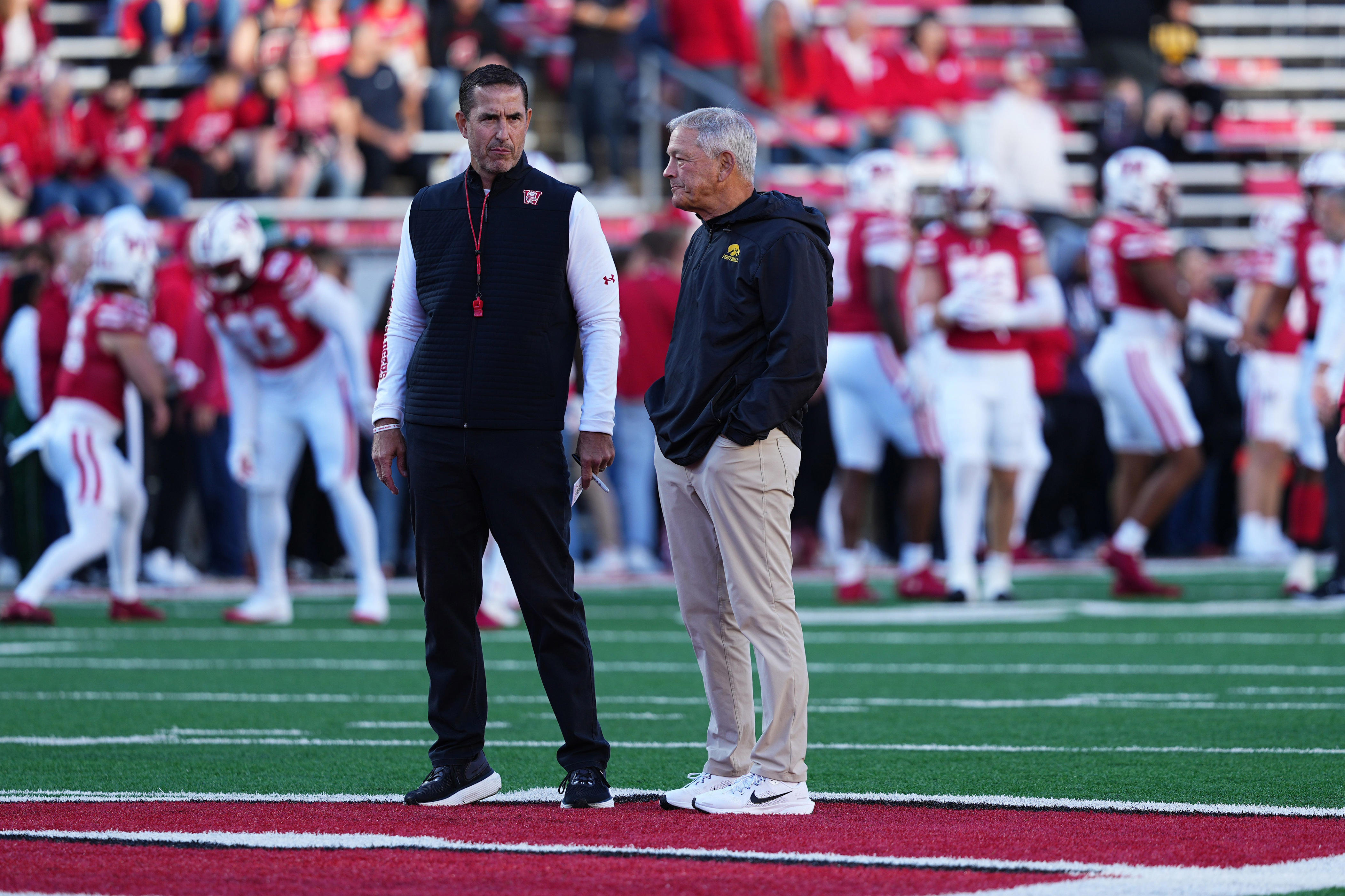 Wisconsin vs. Iowa Hawkeyes instant reaction: Badgers suffer yet ...