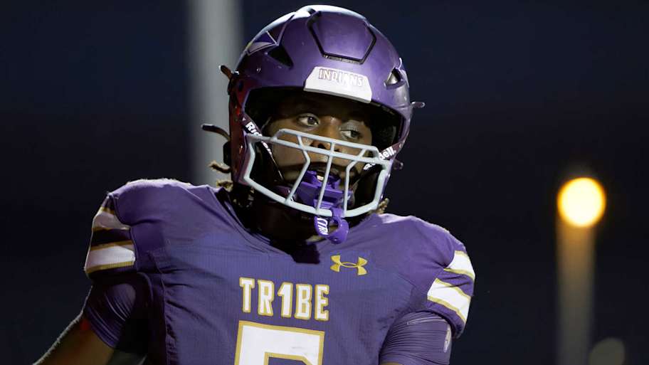 Texas high school football team scores school-record 86 points in victory