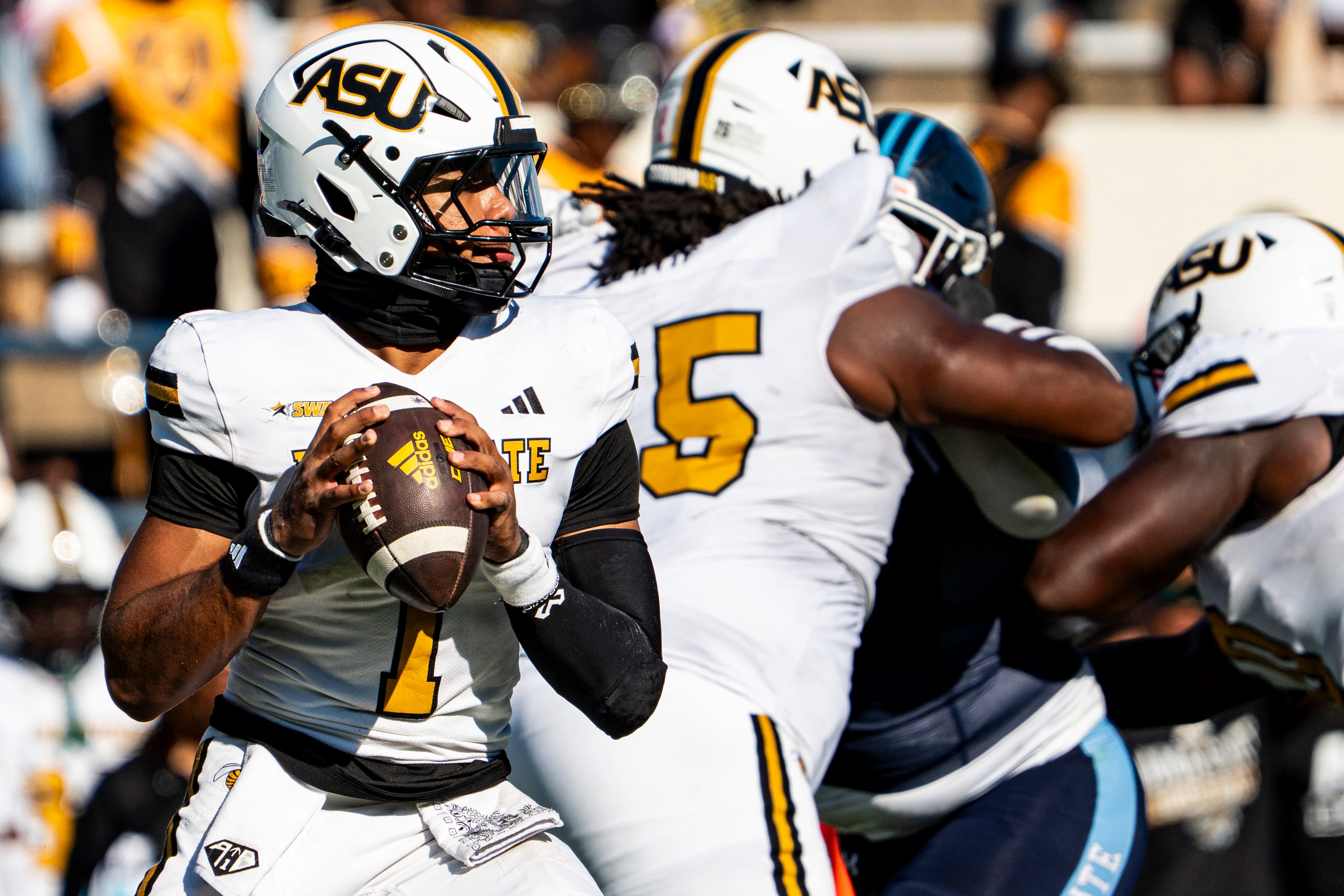 Alabama State football loses SWAC slugfest vs Jackson State: Score ...
