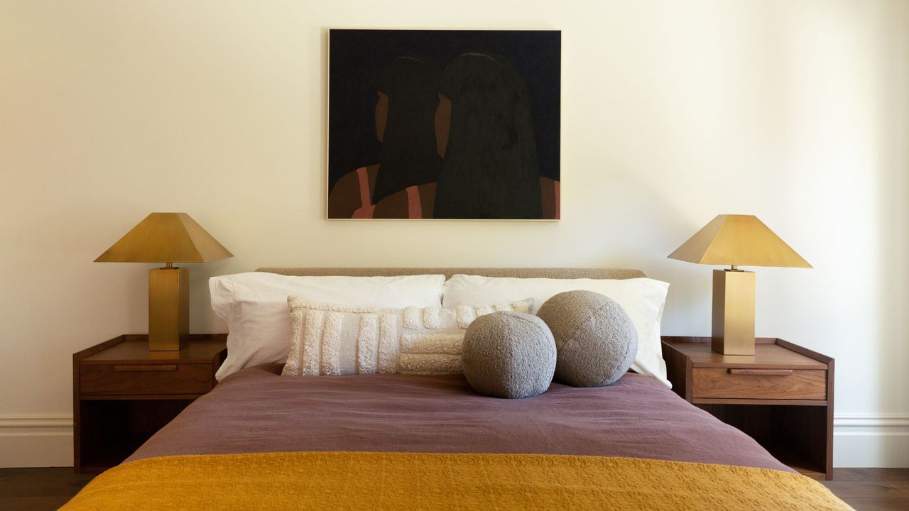 Side, Back, or Front — What’s the Best Position For Sleep? Experts Put ...