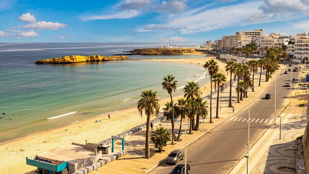Mer à 24°C, soleil et vols à 150 € : cette destination proche de Paris ...