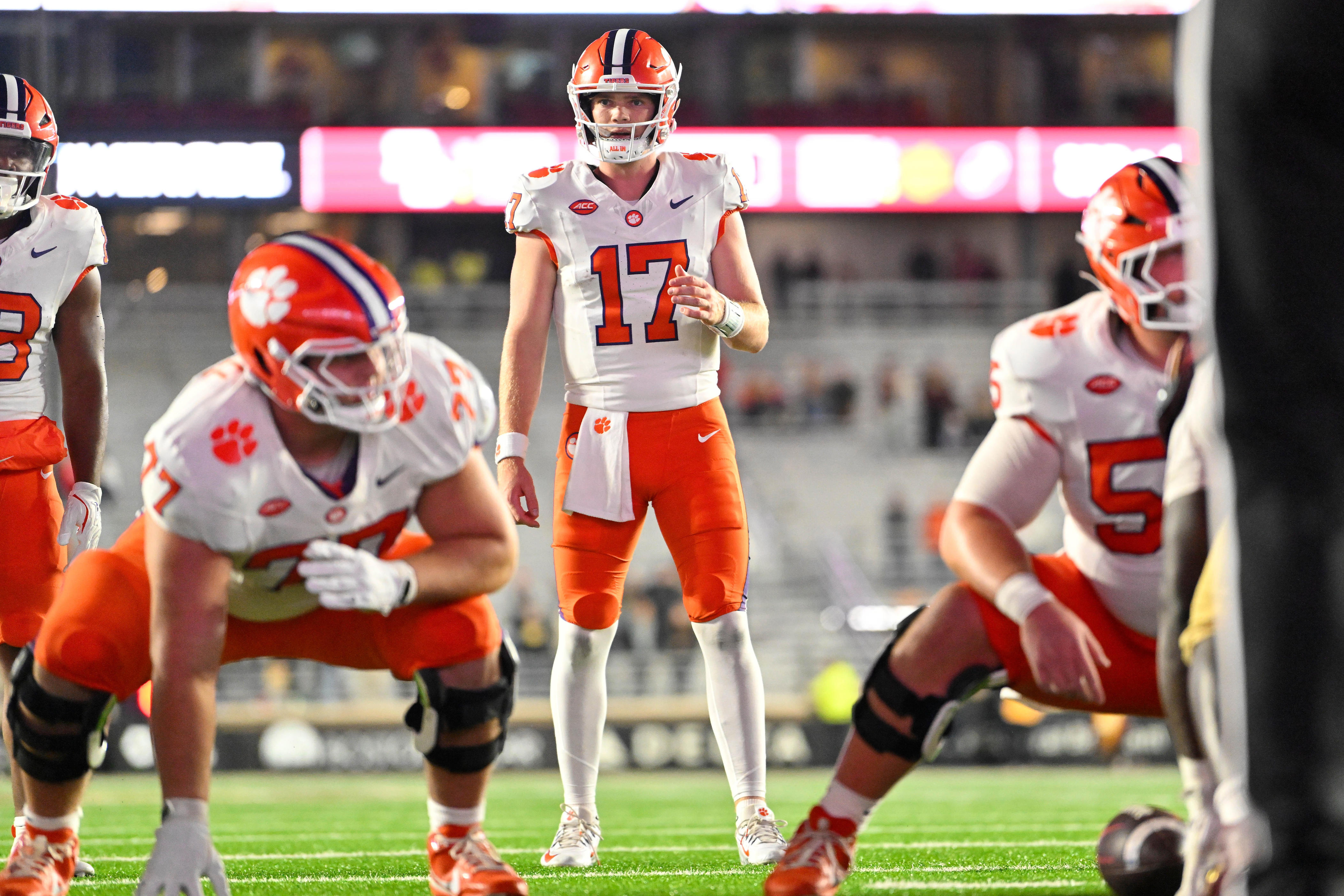 How good is Christopher Vizzina if Cade Klubnik injury keeps Clemson QB ...