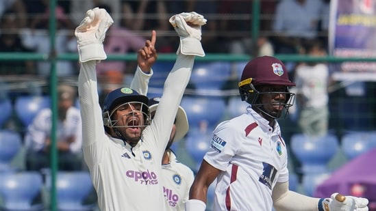 IND vs WI Live Score, 2nd Test Day 3: West Indies alive and kicking at ...