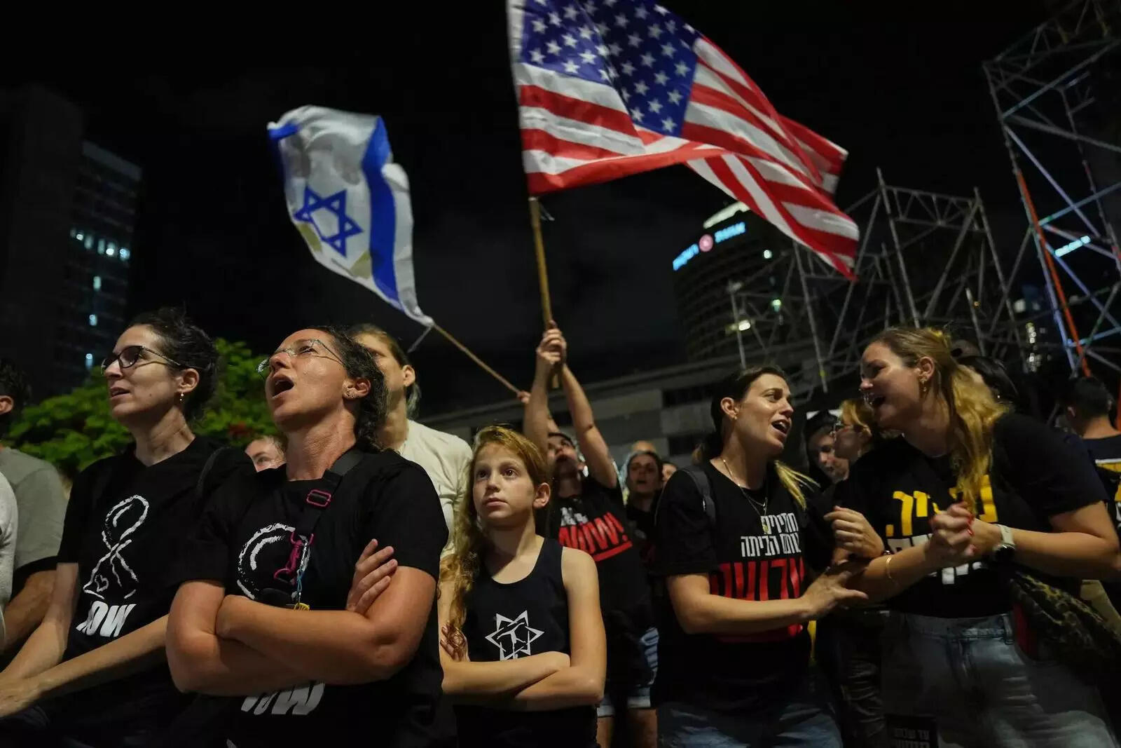 'Thank you, Trump!': Thousands gather in Tel Aviv expressing gratitude ...