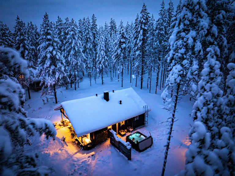 Arctic lodges are the next big thing for fall travelers