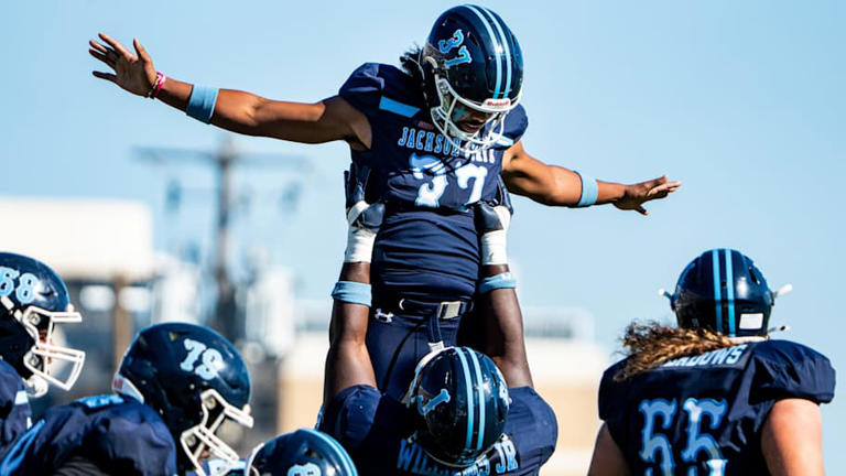 Jackson State Wins Homecoming Thriller Over Alabama State