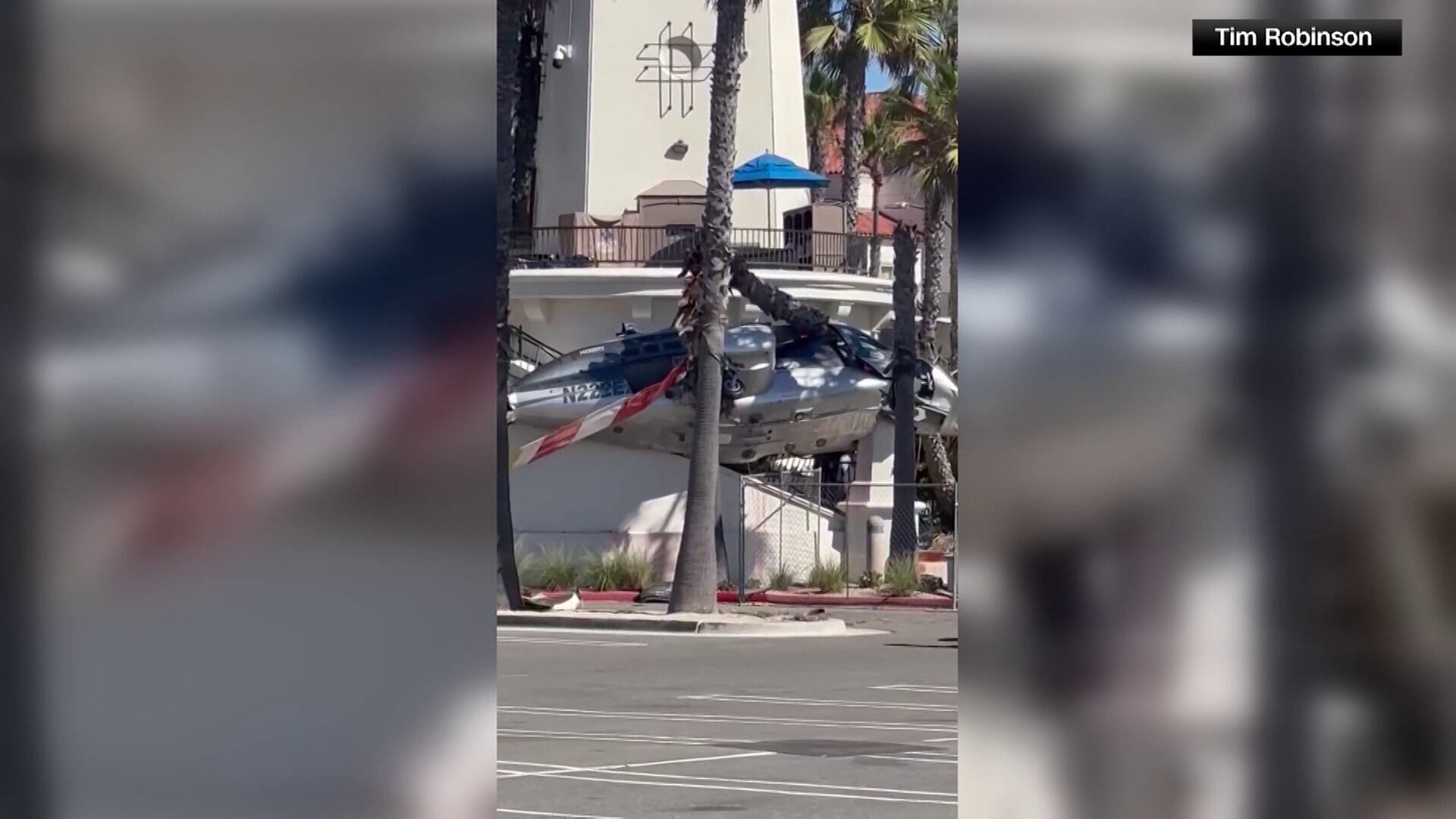 5 hospitalized after helicopter crash at Southern California beach