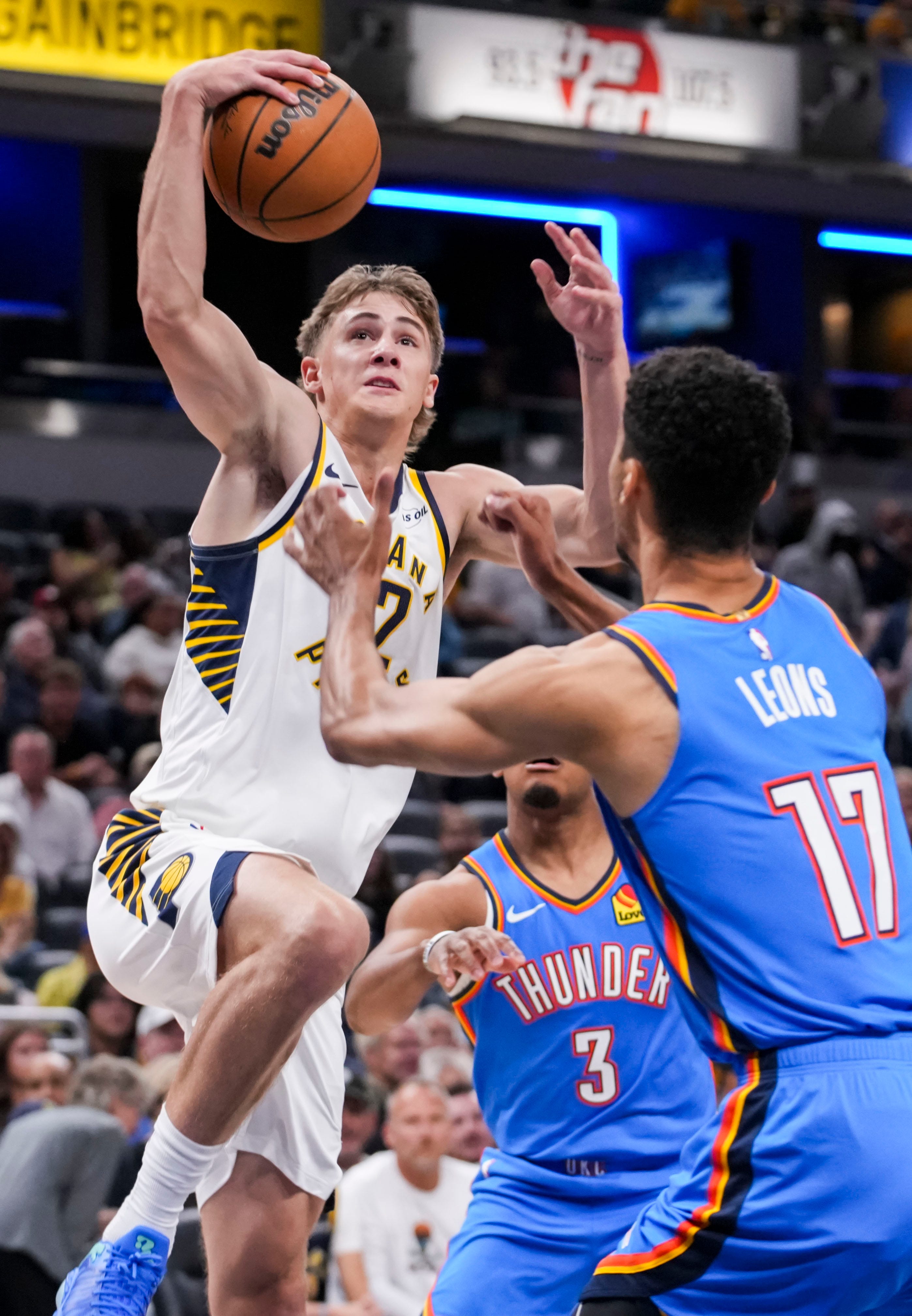 Johnny Furphy, Quenton Jackson leave Pacers' preseason game with injuries