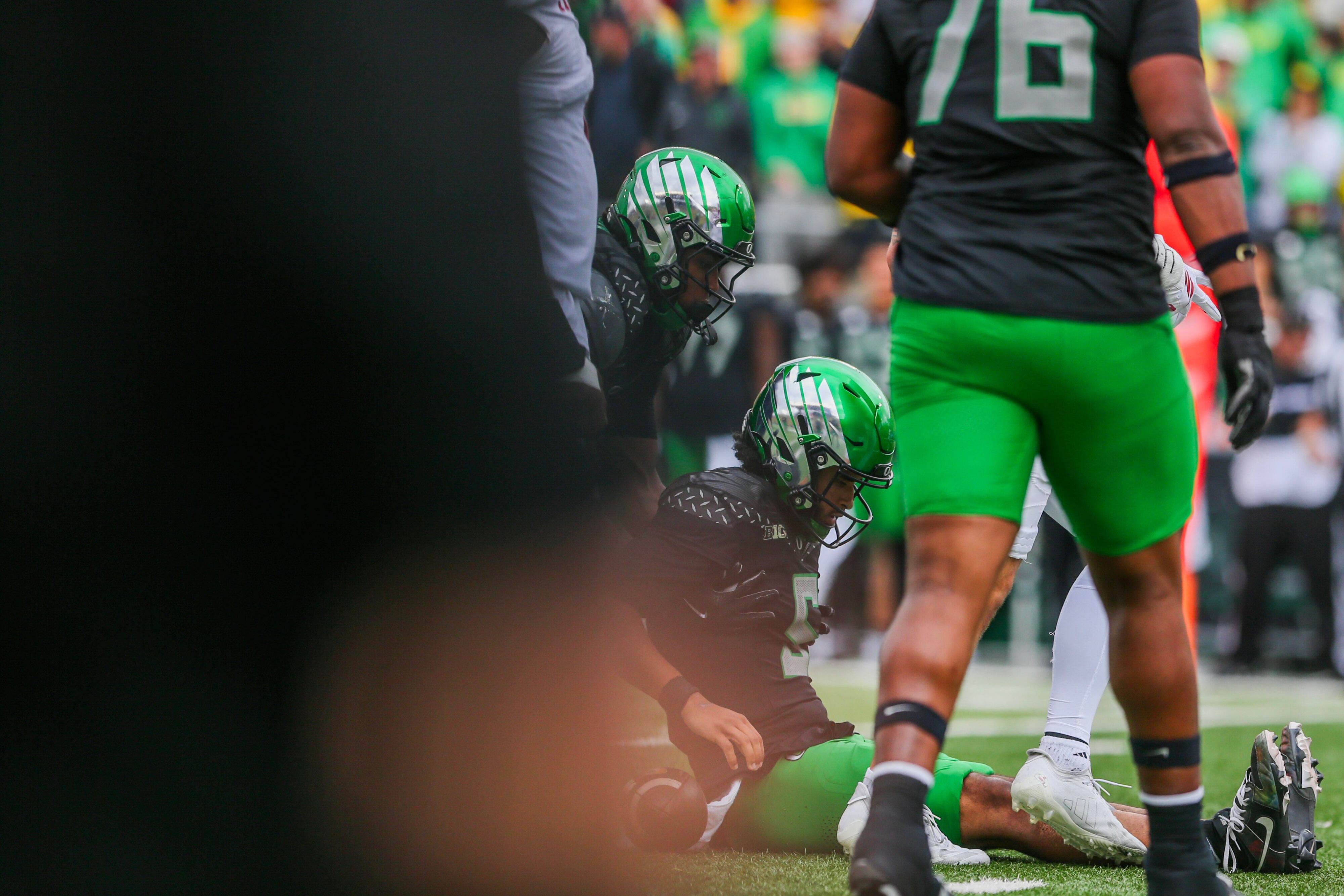 No. 7 Indiana ends Oregon’s 18-game home field winning streak: Live ...