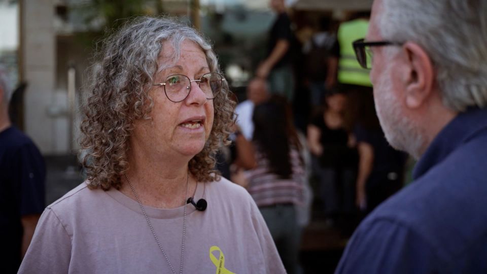 Former hostage Aviva Siegel speaks to CNN’s Wolf Blitzer about waiting ...