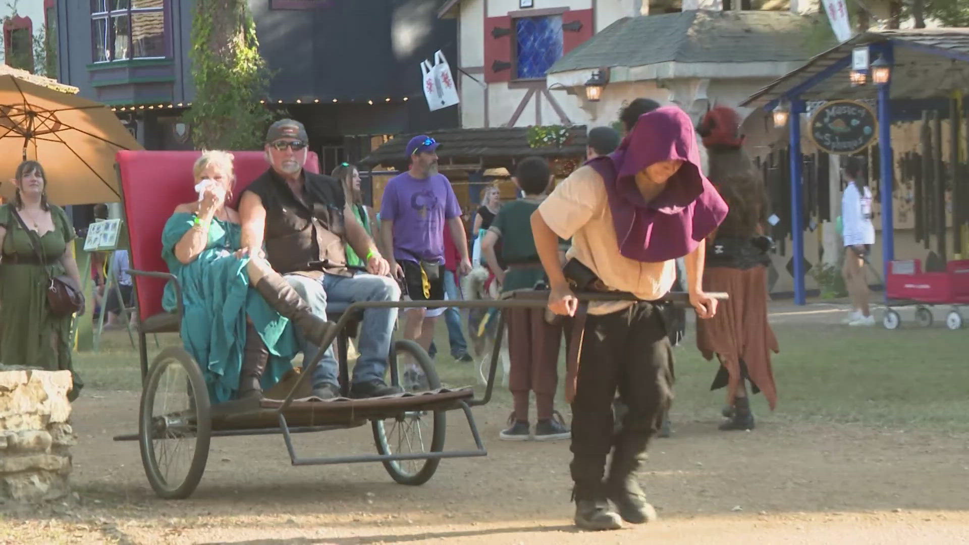 Huzzah! The 51st annual Texas Renaissance Festival kicks off | What ...