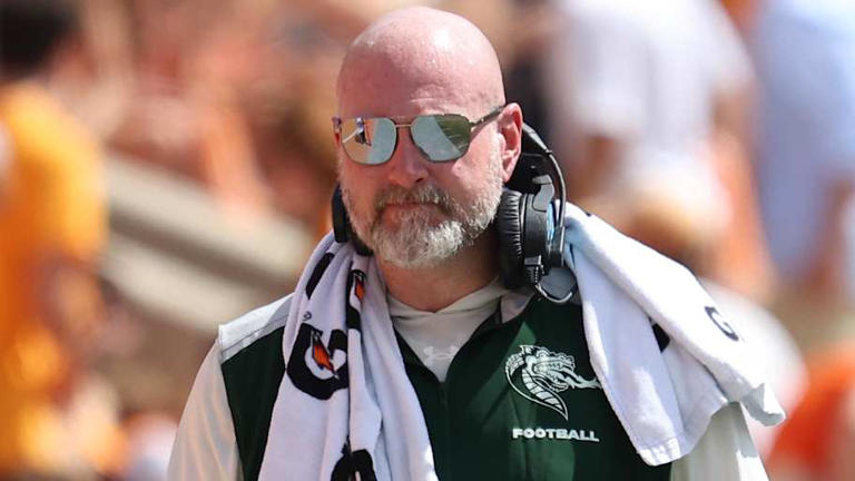 How much is Trent Dilfer's buyout? Blowout against FAU should end this ...