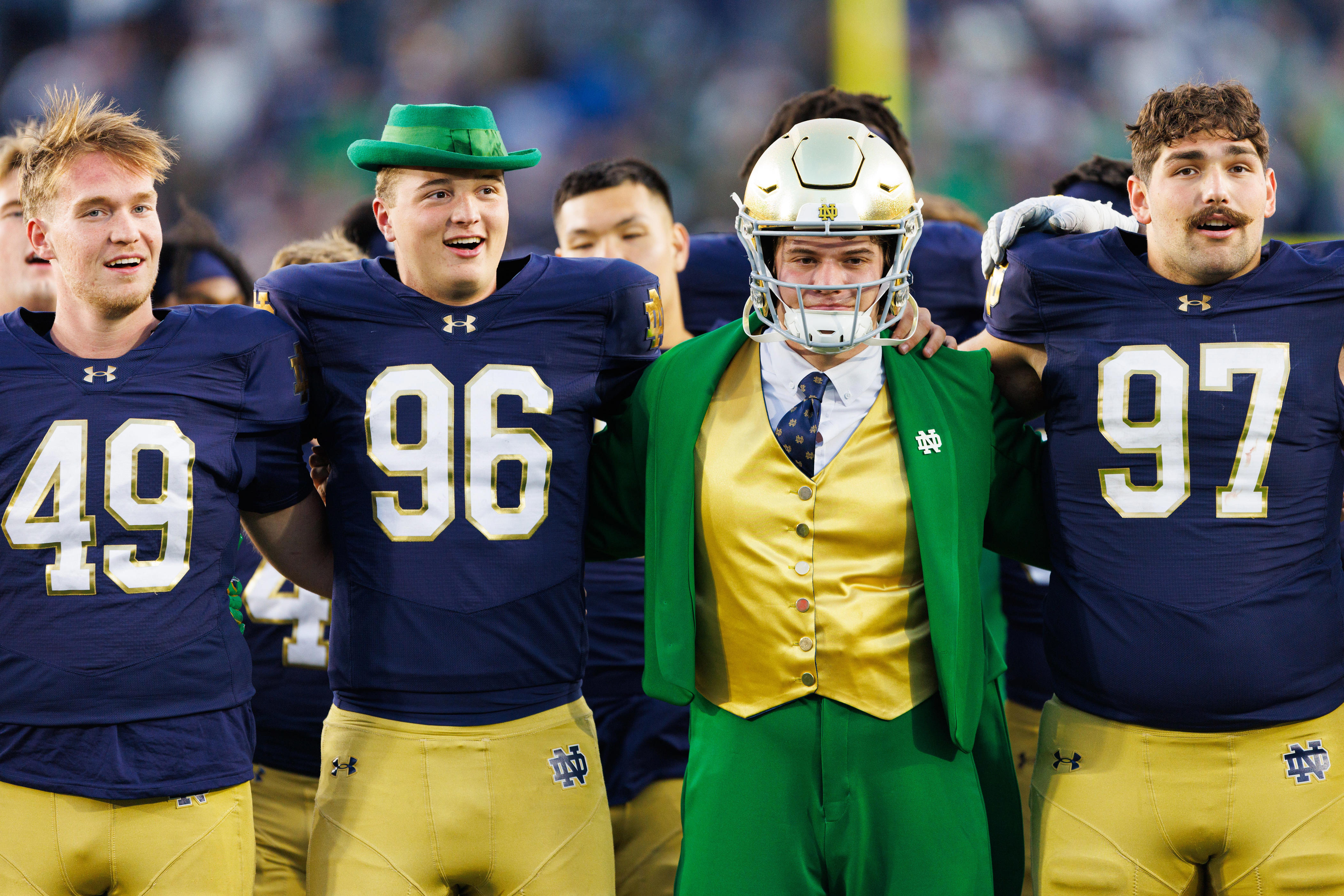 3 keys to victory, staff predictions for Notre Dame football vs. USC