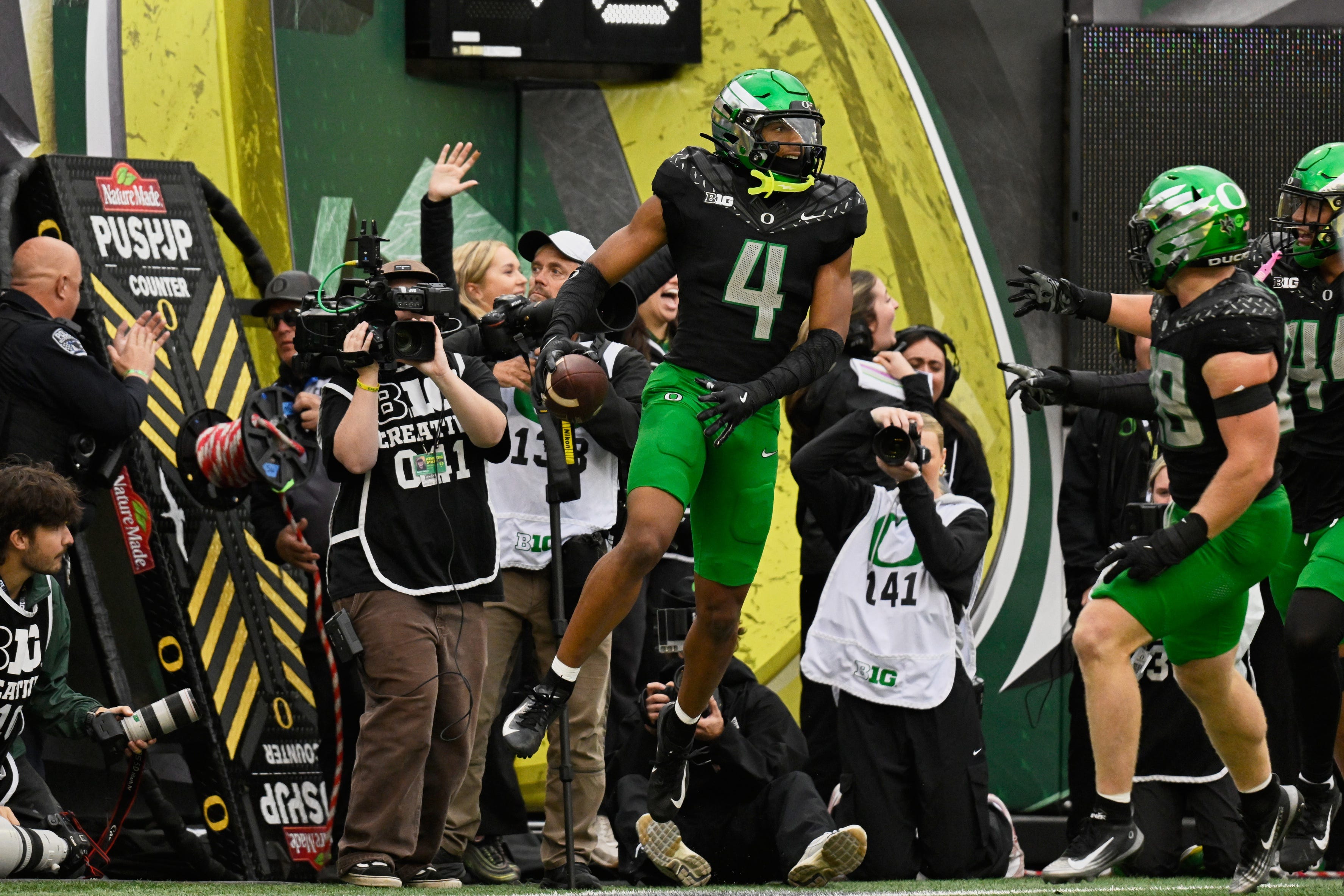 Oregon football roundtable predictions for Ducks Week 8 game vs ...