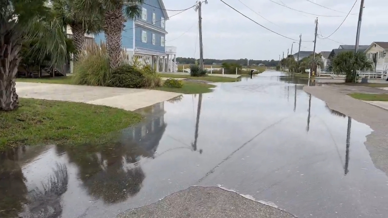 Storm brings rising waters to Cherry Grove, South Carolina, USA