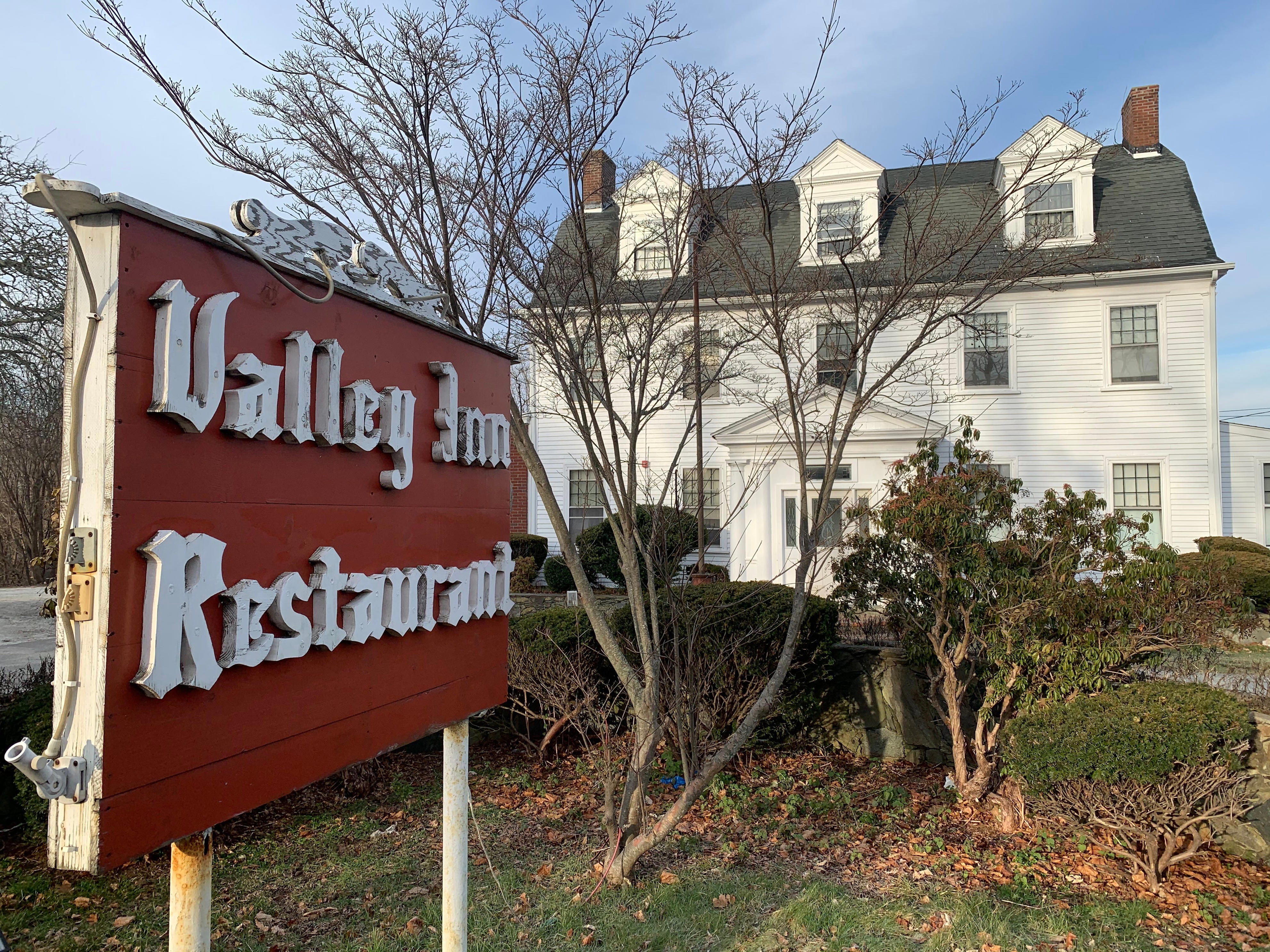 Rebellion? Murders? Here are four of the most haunted restaurants in ...