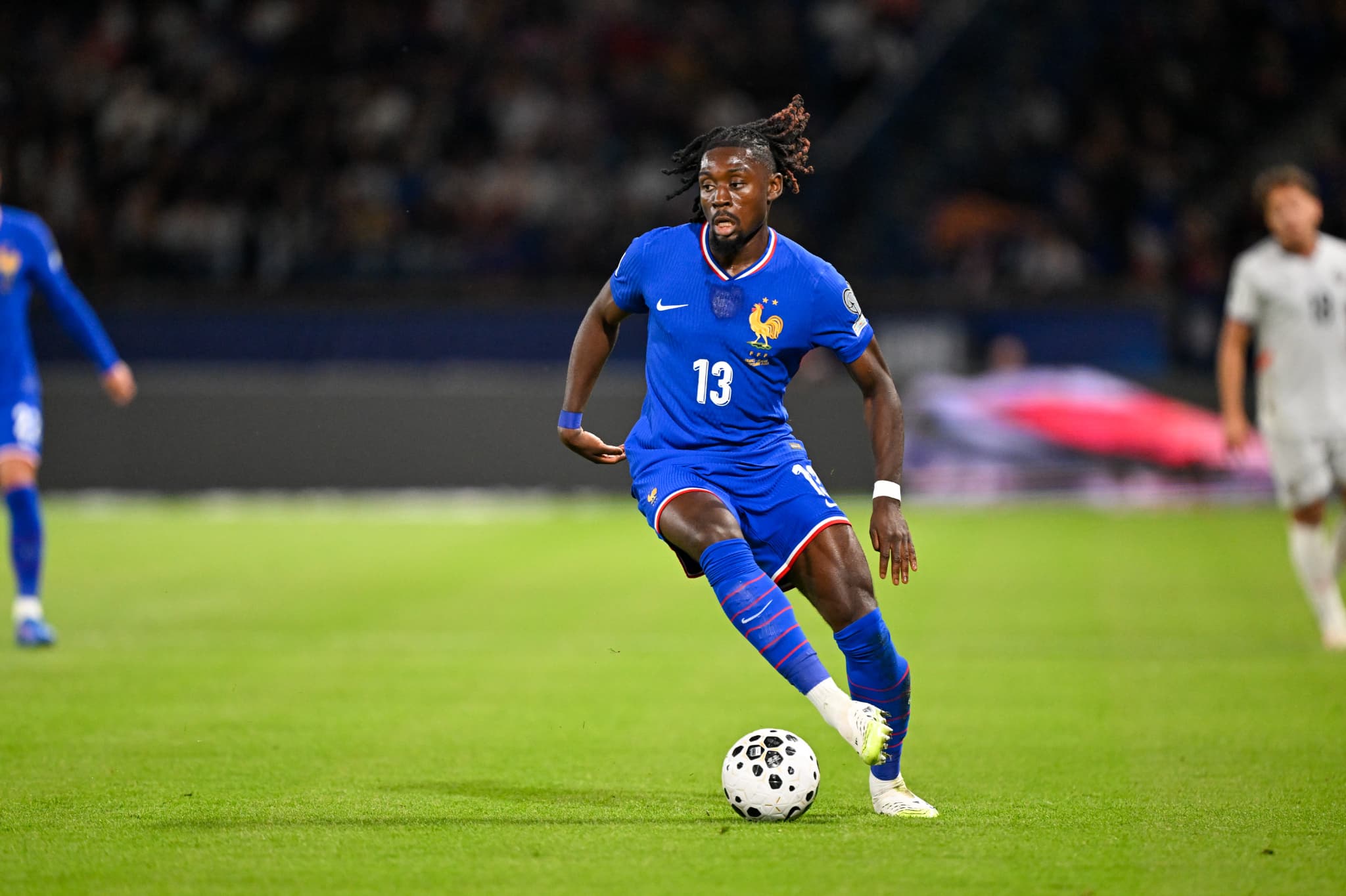 Performant, travailleur, plus affirmé: comment Manu Koné est devenu un ...