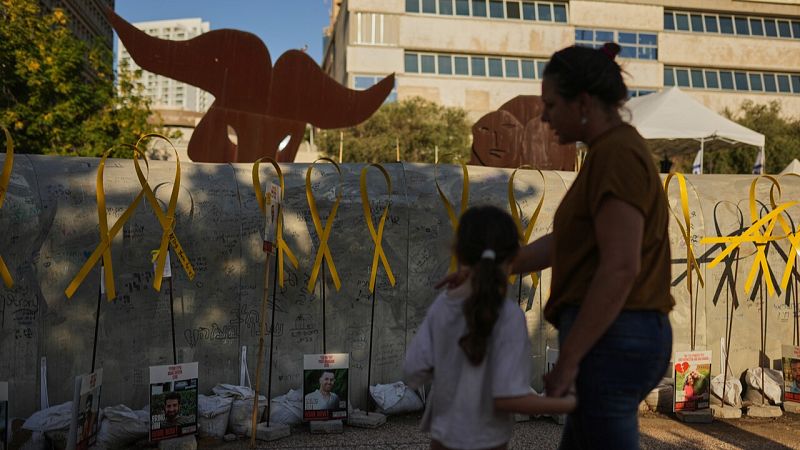Who are the hostages Israel believes are still alive?