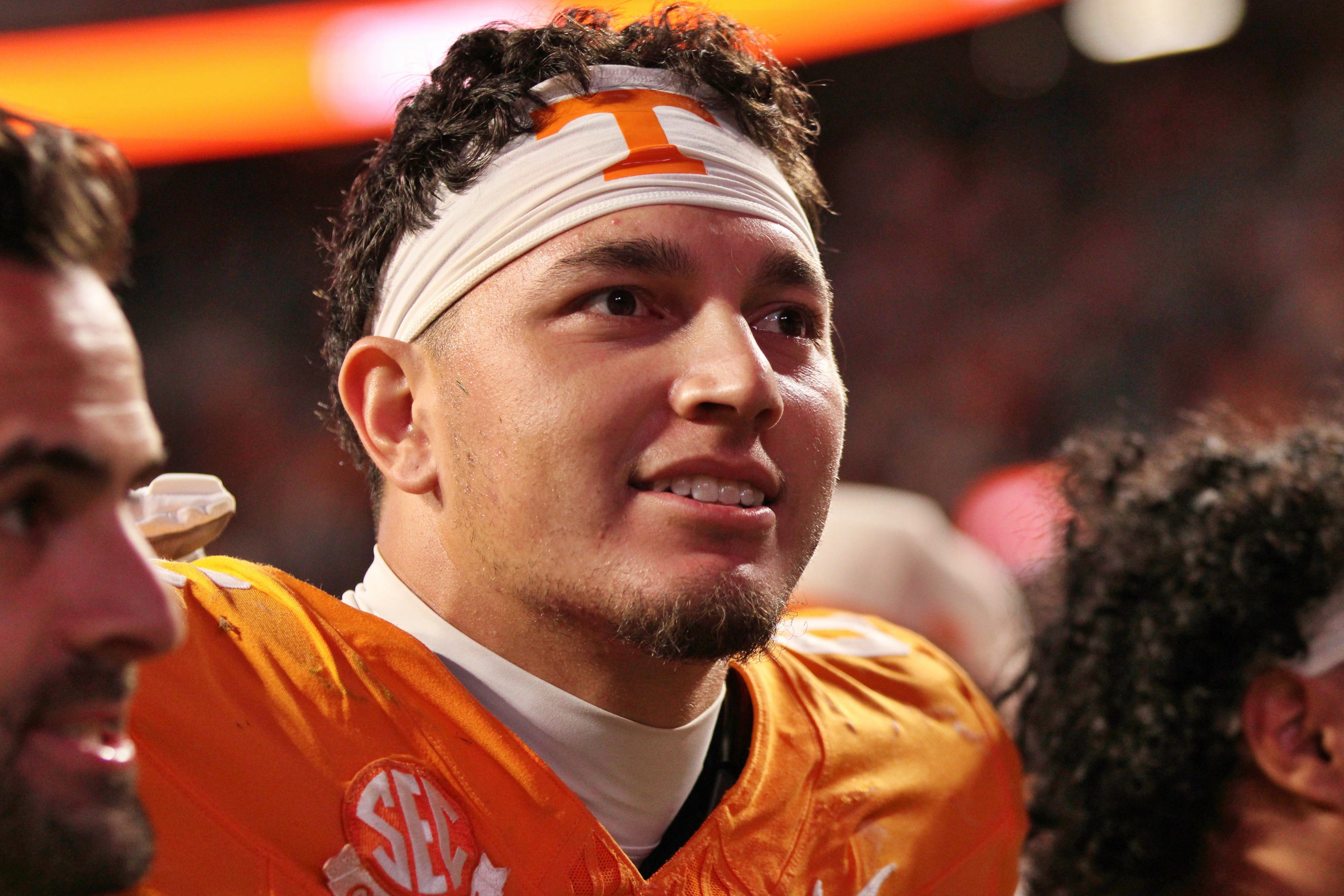 Tennessee football announces game captains against Illinois