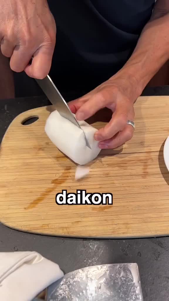 Iron chef dad makes $200 A5 Japanese wagyu ribeye 😵‍💫