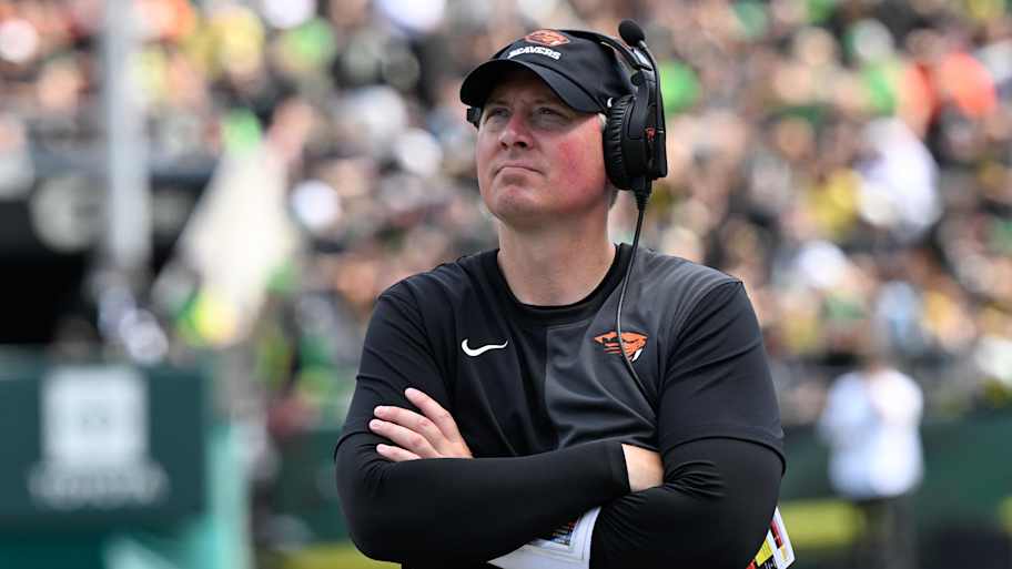 Oregon State Fires Trent Bay After Dreadful 0-7 Start to Season