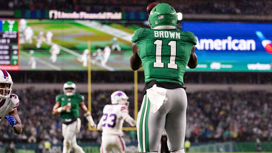 Bills Mafia trade chatter reaches delusional level with Eagles' WR1