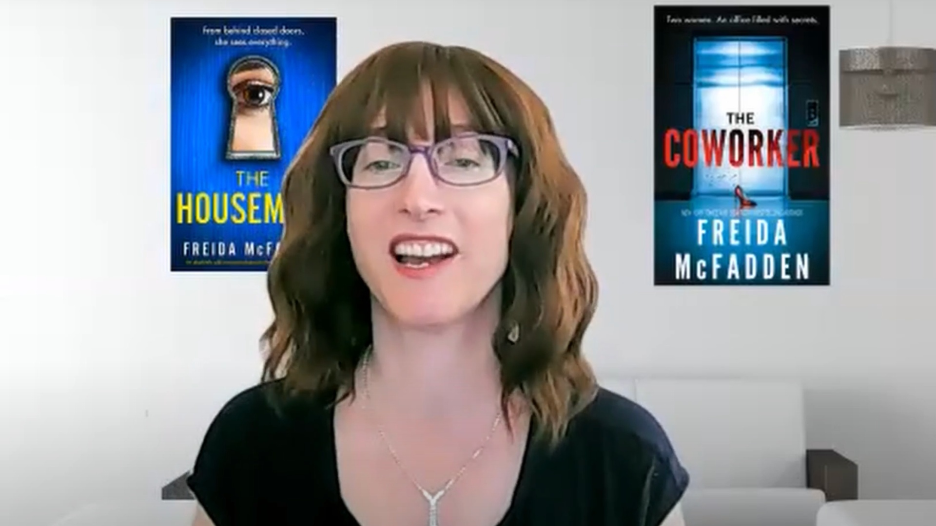 Freida McFadden, an AI? This influencer's theory sets the internet ablaze