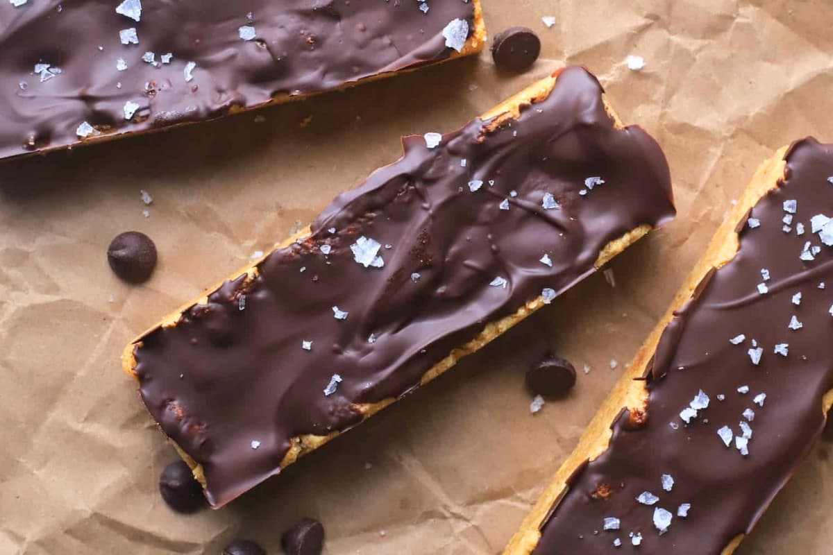 17 protein snacks that make smart snacking feel simple