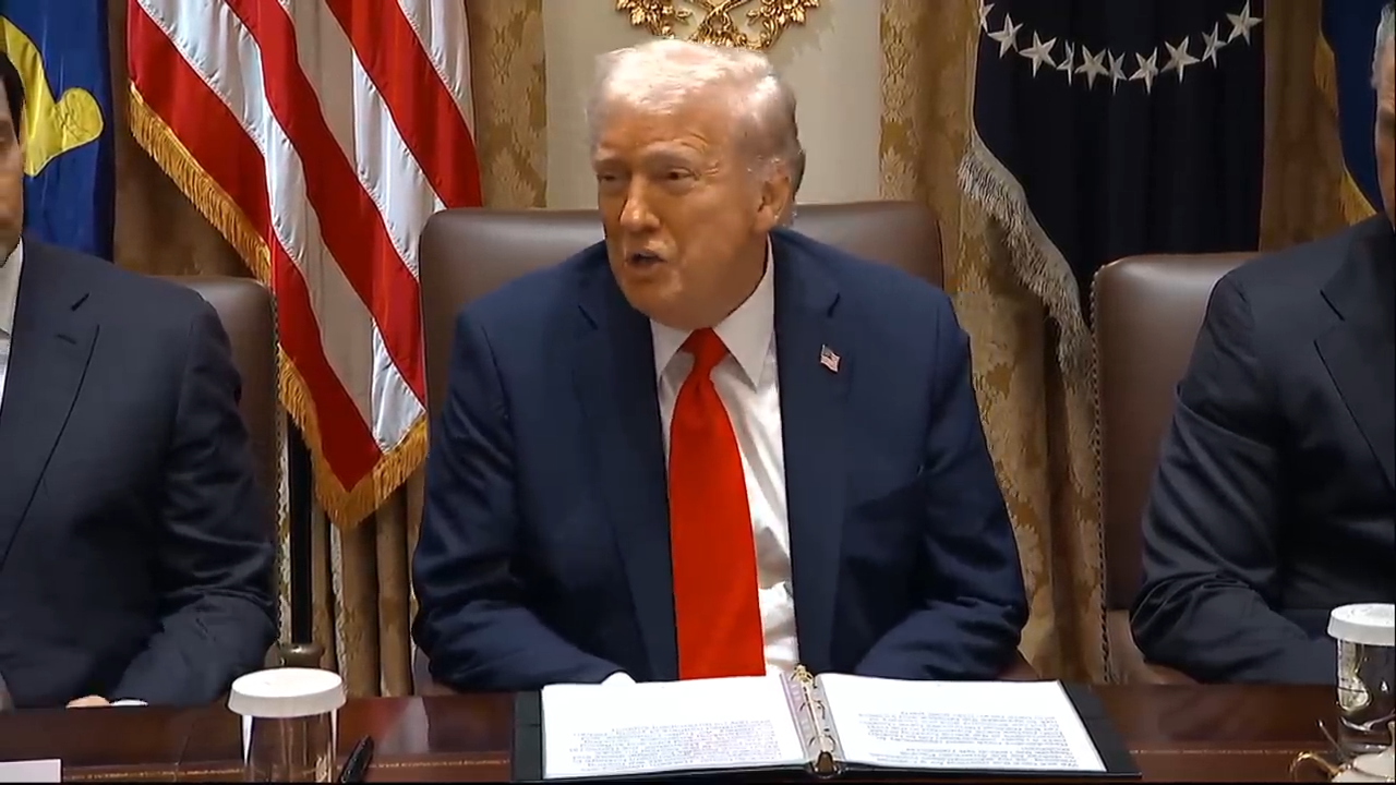 'We Won The Electoral College By 312 Or 315': Trump Shows Signs Of ...