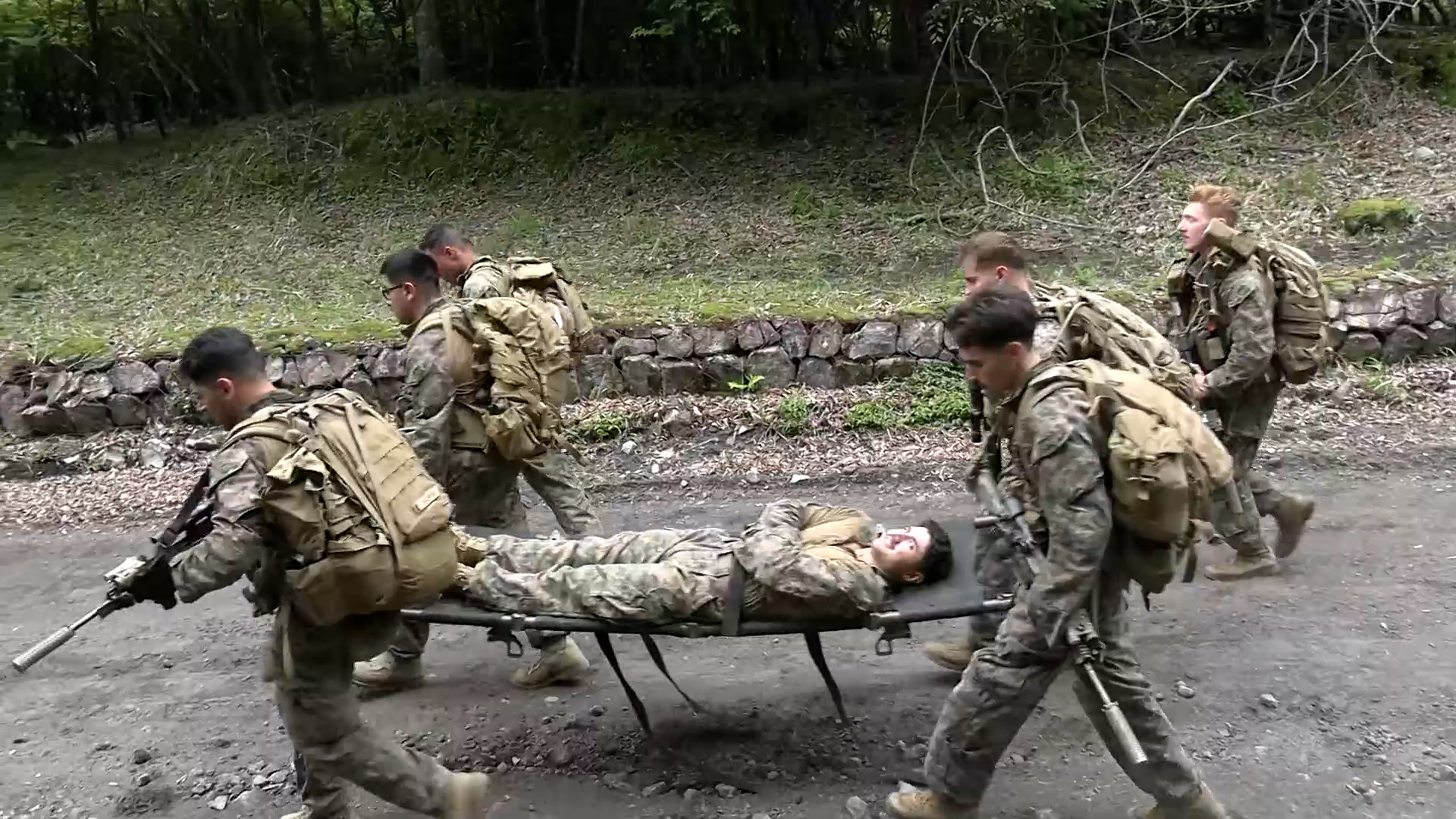 Les Marines américains organisent une compétition d’escouades