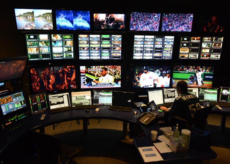 2025 NFL Week 16 TV schedule: Full list of games