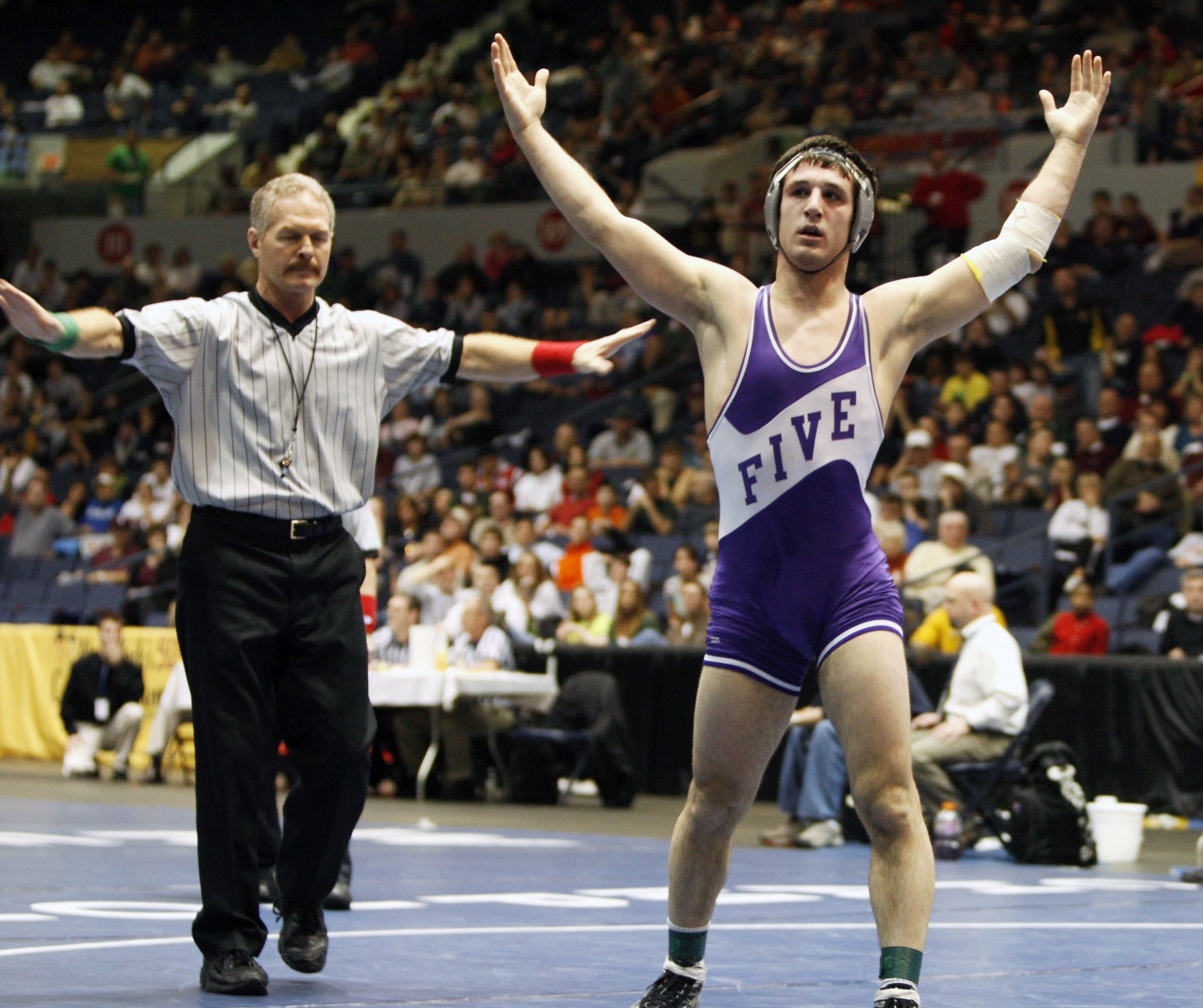 Section V looking for new wrestling officials, certification classes ...