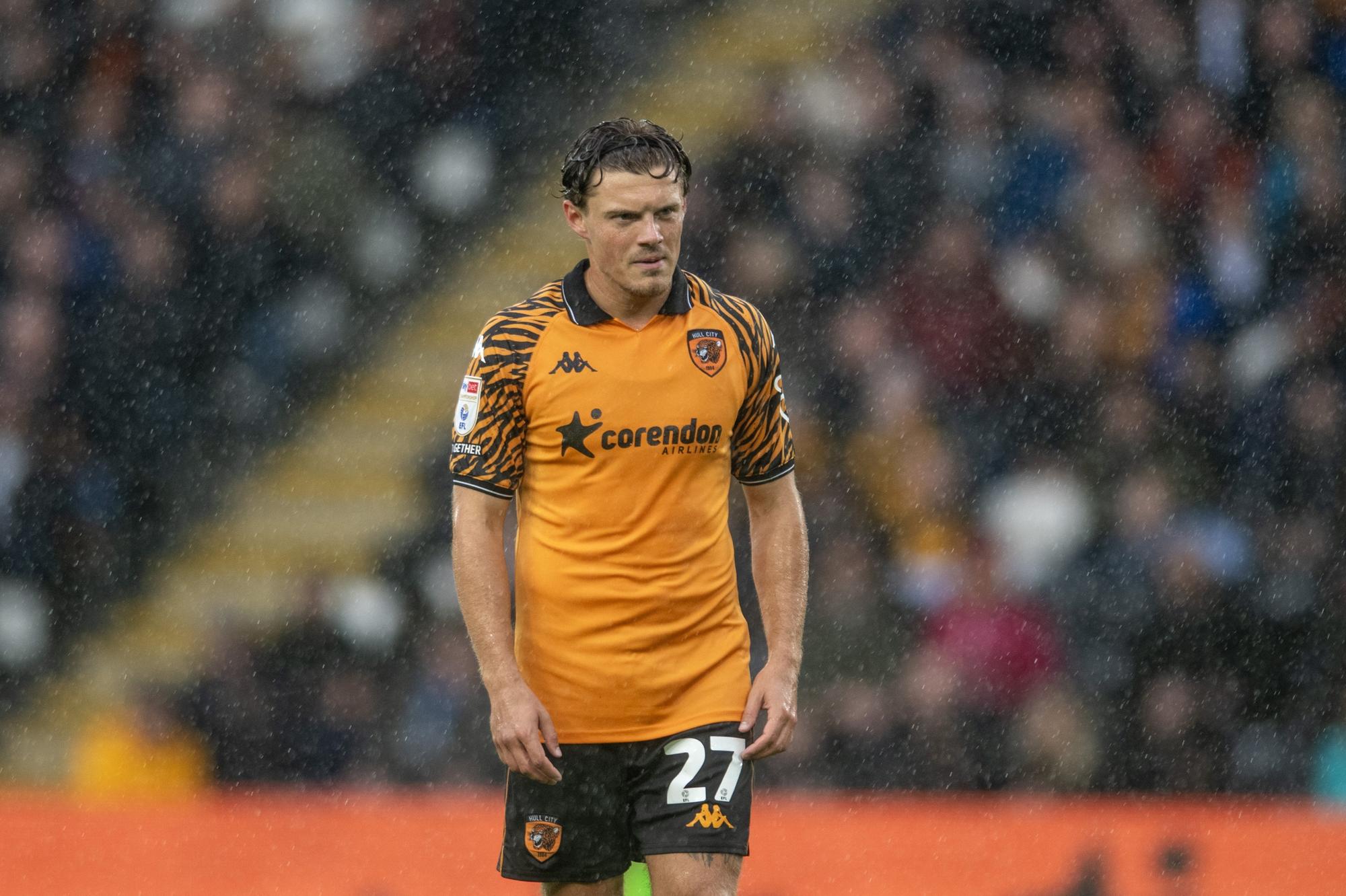 Regan Slater and Oli McBurnie on Hull City following earlier template ...