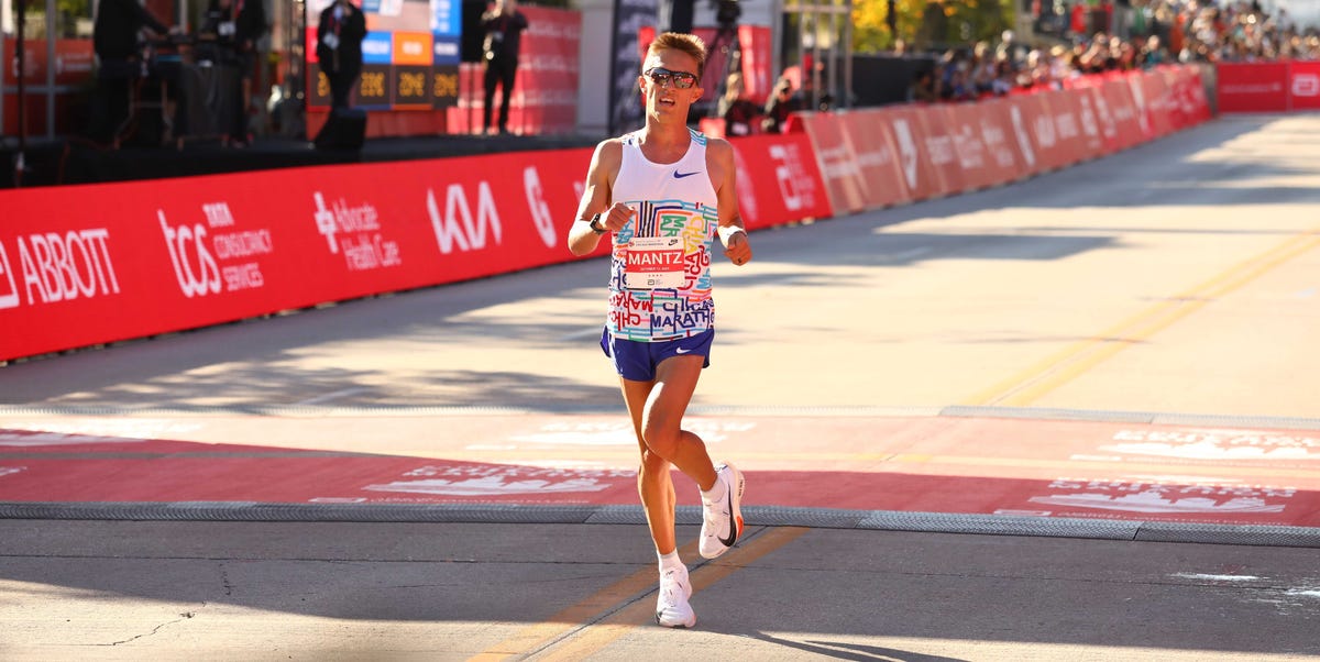 Conner Mantz Obliterates the 23-Year-Old American Record at the Chicago ...