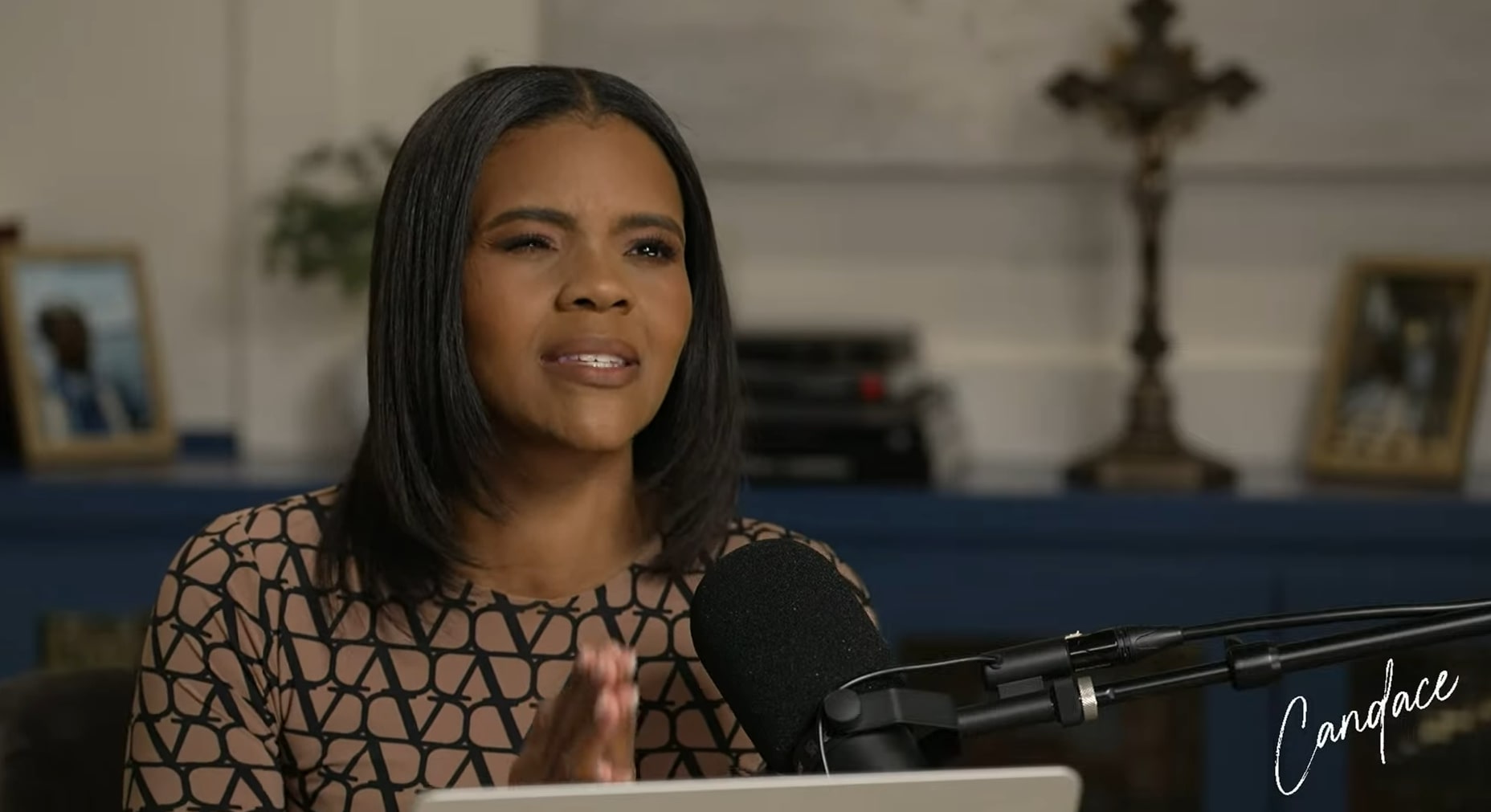 Charlie Kirk producer hits back at Candace Owens, accusing her of ...