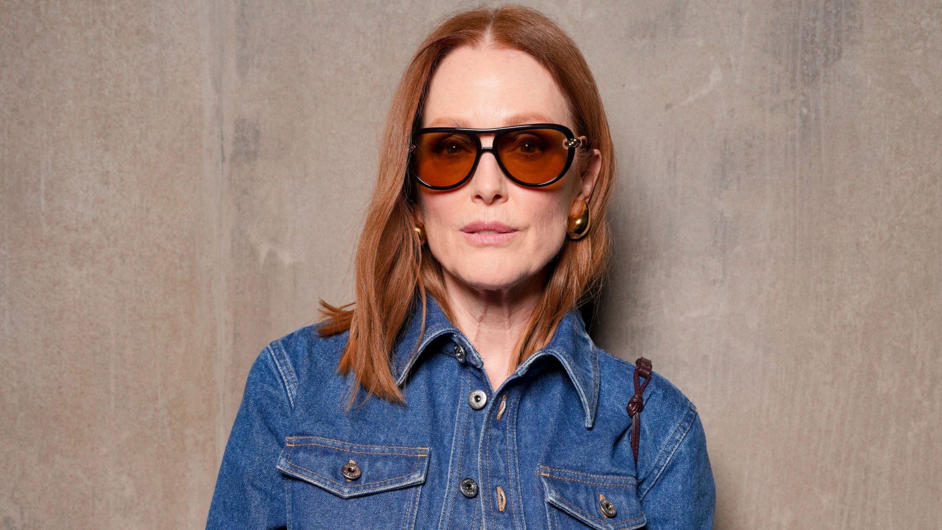 Copy Julianne Moore's All-Denim Outfit With This Nearly Identical Jean ...
