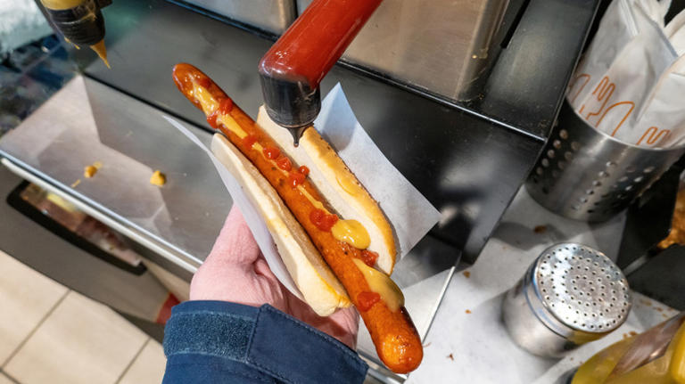 7 Gas Station Hot Dog Red Flags You Should Never Ignore